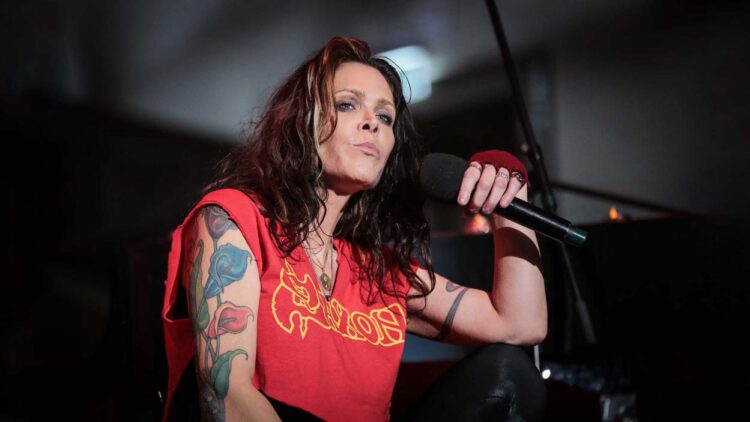 Beth Hart reveals video for ‘Stuff For You’ – R o c k 'N' L o a d