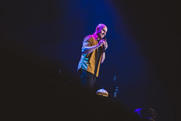 PADDY RAFF ANNOUNCES NEW IRISH / UK ‘GIMME A MINUTE!’ TOUR | – R o c k ...