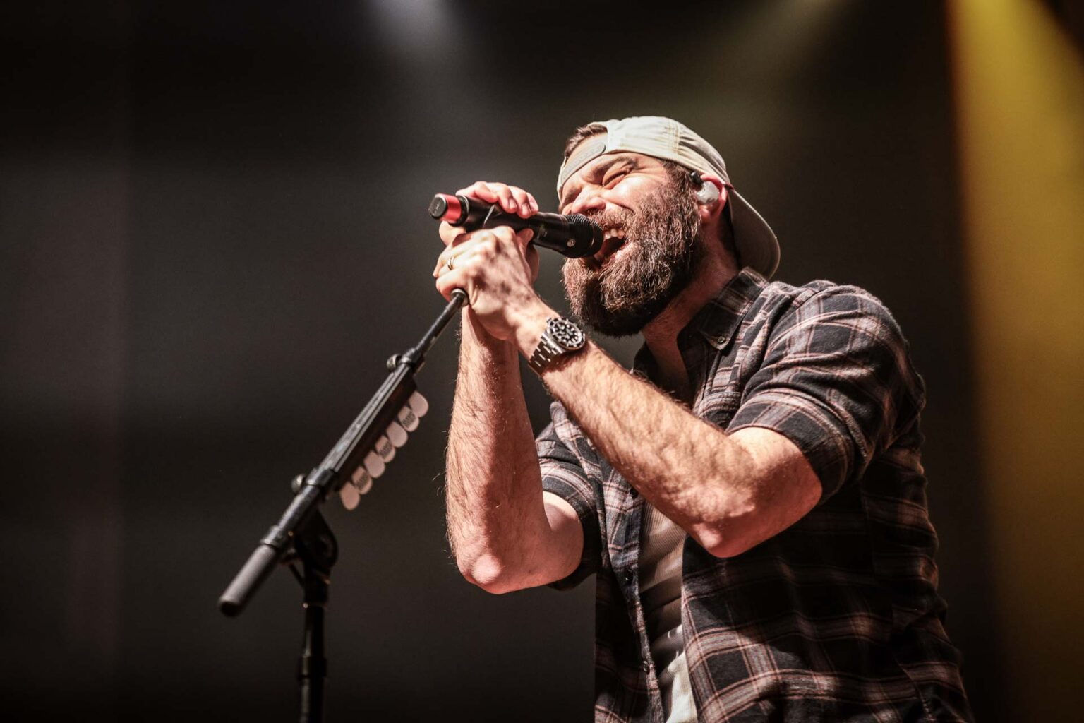 JORDAN DAVIS – AIN’T ENOUGH ROAD EUROPEAN TOUR – BELFAST – SSE Arena ...