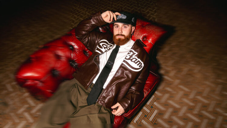 SAM TOMPKINS RELEASES BRAND NEW SINGLE ‘DEAD TO ME’ – R o c k 'N' L o a d