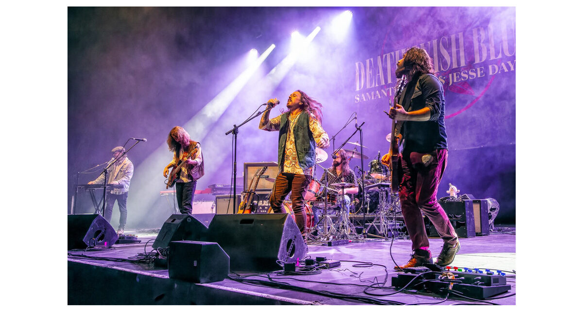 “The Commoners announce December 2025 UK Tour – R o c k 'N' L o a d